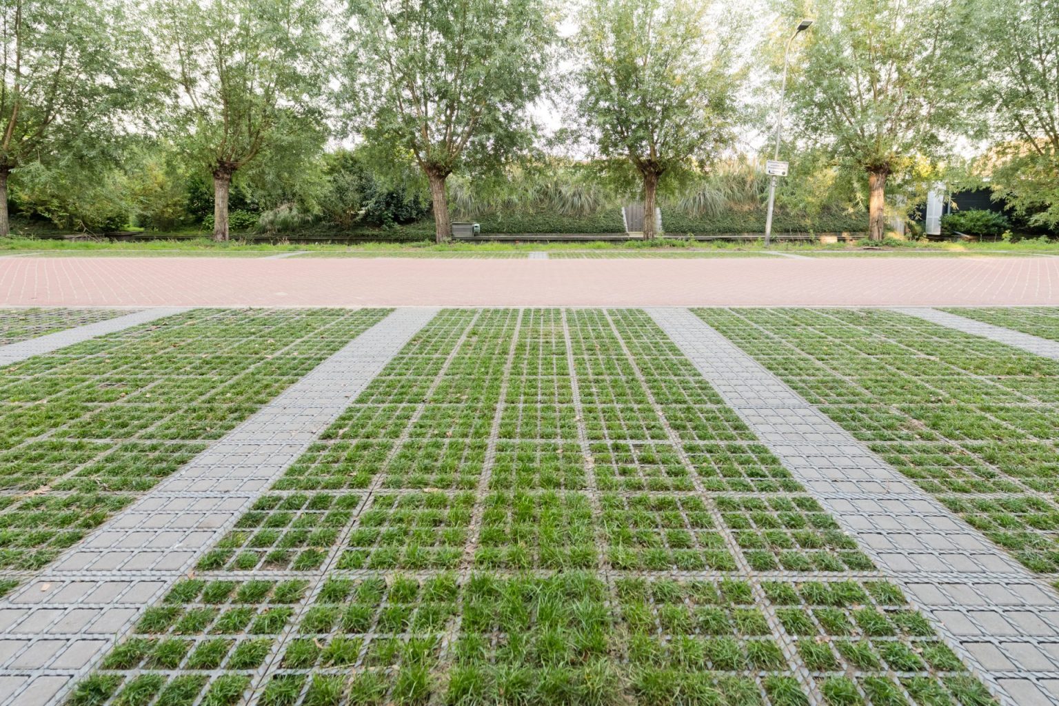 BVB Landscaping - Substraat voor groene parkeerplaatsen