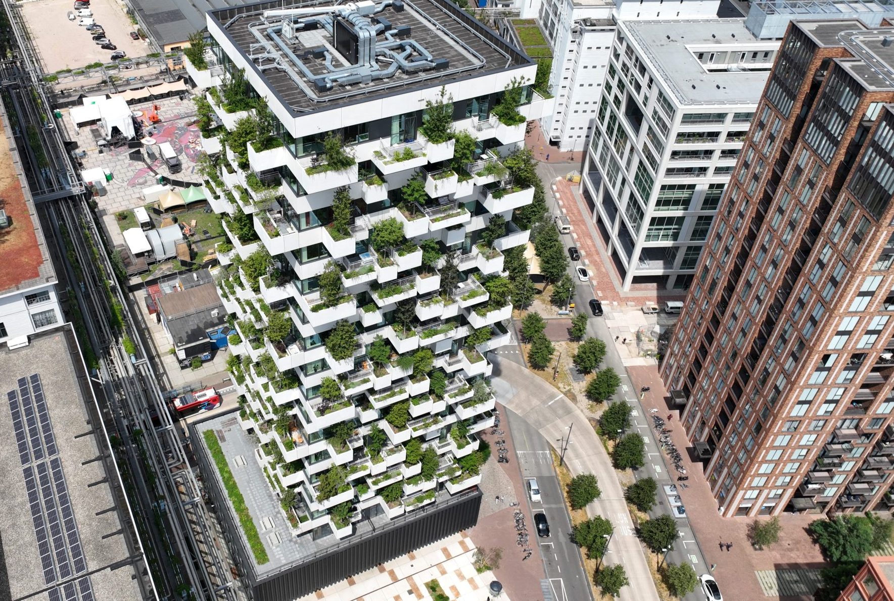 Trudo toren 'verticaal bos' Eindhoven - BVB Landscaping